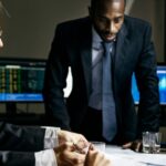 Elsa Thora’s Unfiltered Journey: From Ordinary Hinge User to Global ...